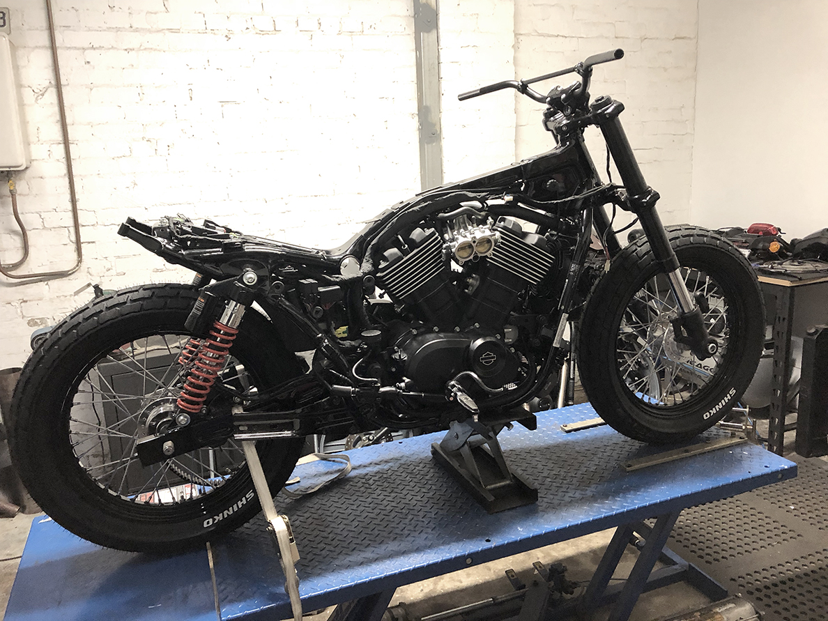 Hooligan Race Bike Build - Elliott Motorcycles - Built Brave Blog