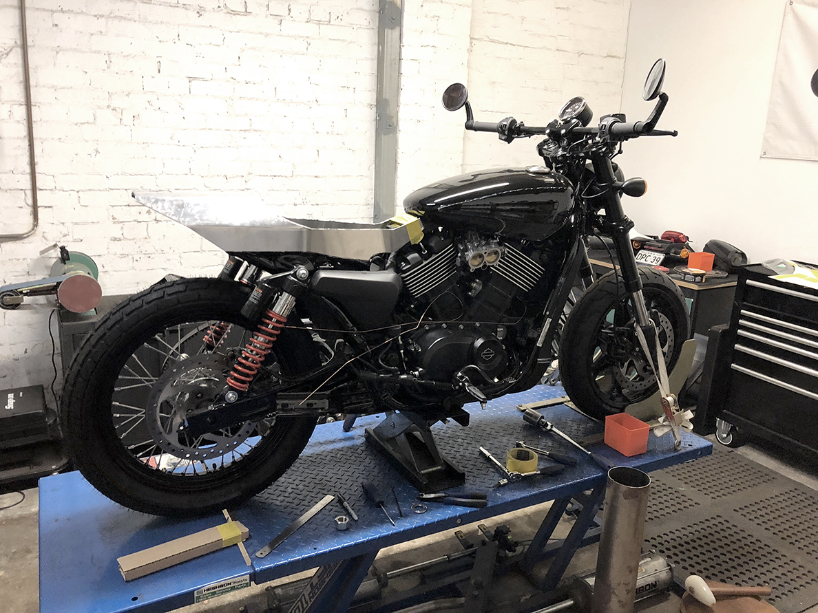 Hooligan Race Bike Build - Elliott Motorcycles - Built Brave Blog